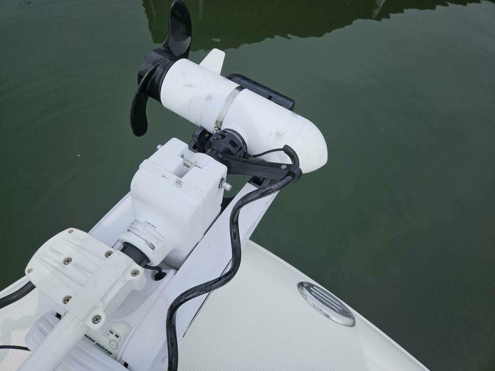 Minn Kota Trolling Motor Cable Saver – Anti-pinch Clamp for Transducer ...
