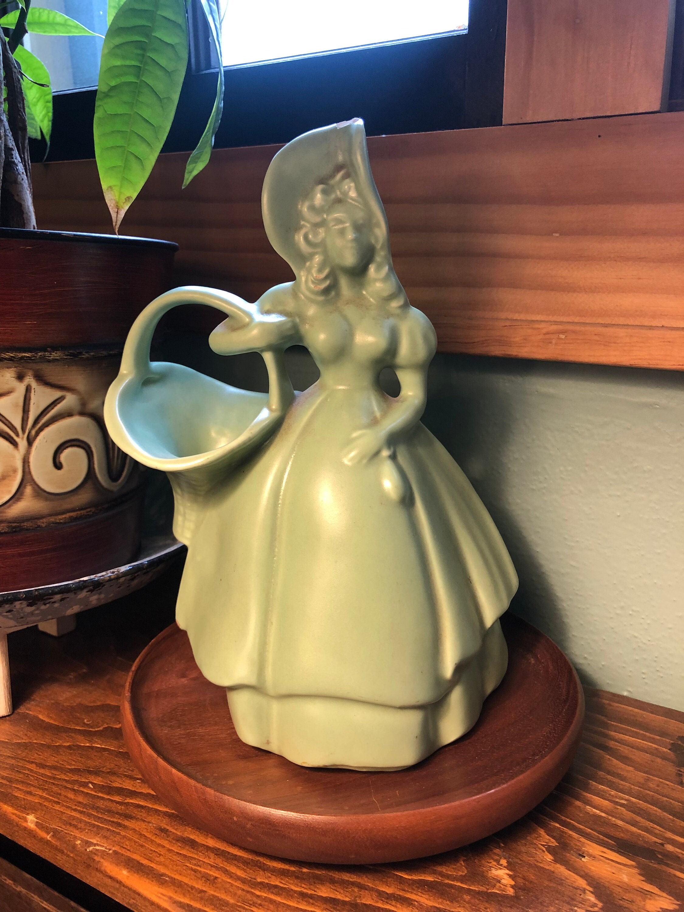 Vintage Haeger Pottery Southern Belle Figurine With Planter Basket - Etsy