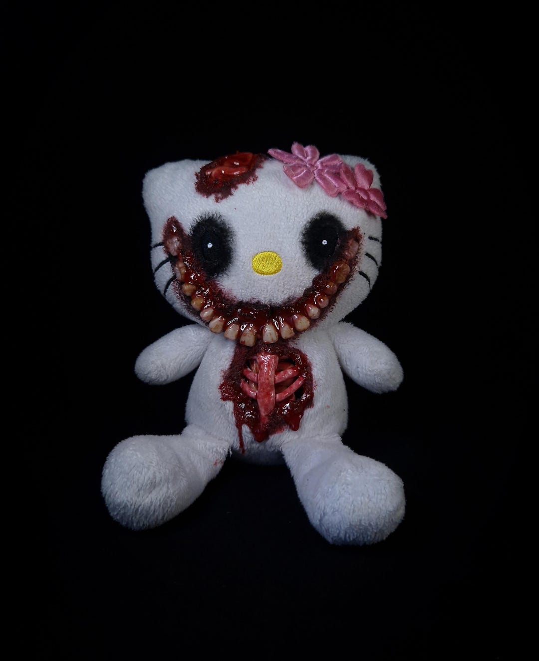 Hello Kitty Smiley Smiling Horror Disturbing Spooky Haunted Stuffed ...