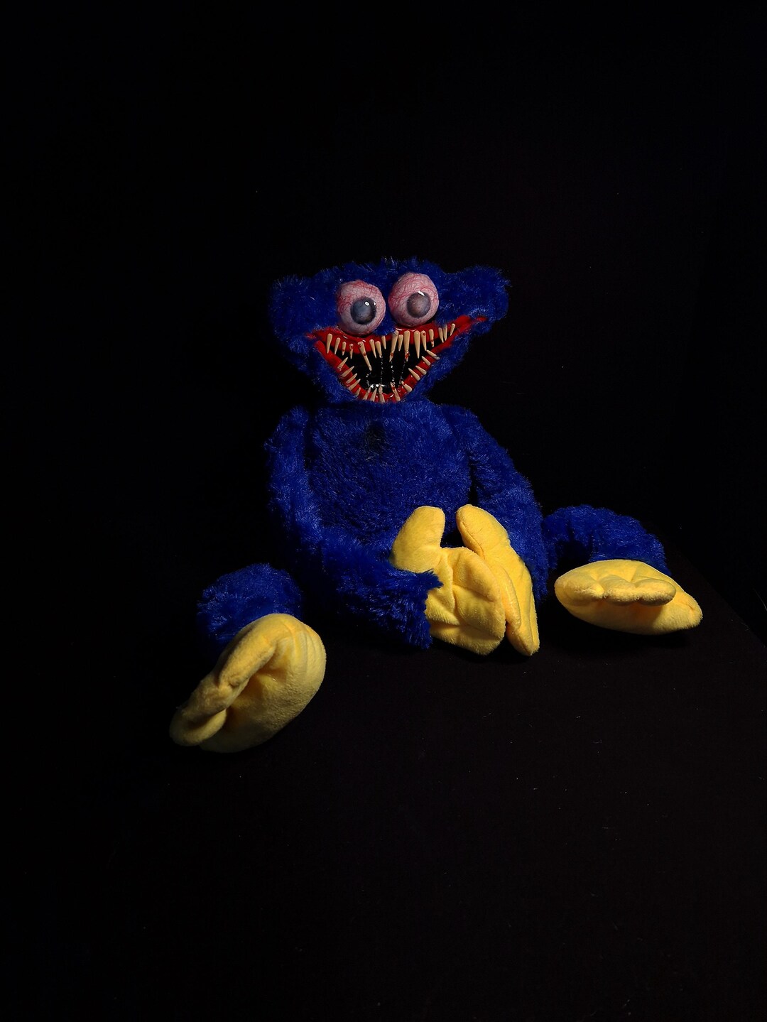 Creepy Horror Huggie Wuggy Poppy Playtime Disturbing Spooky Haunted ...