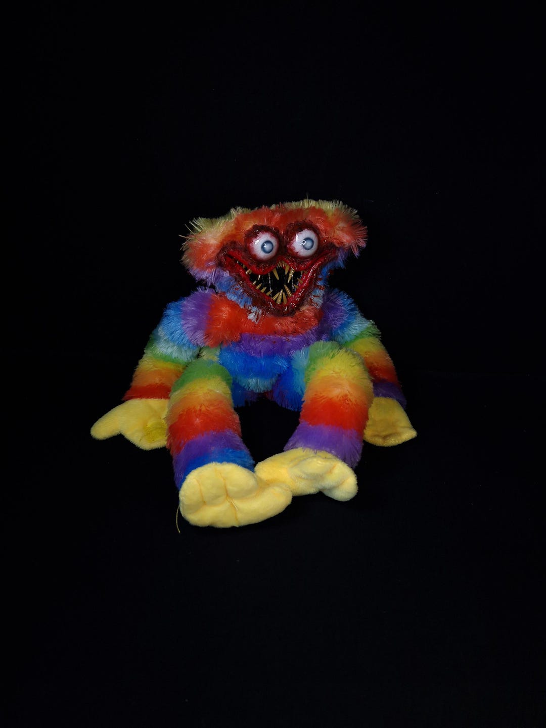 Creepy Horror Huggie Wuggy Poppy Playtime Disturbing Spooky Haunted ...