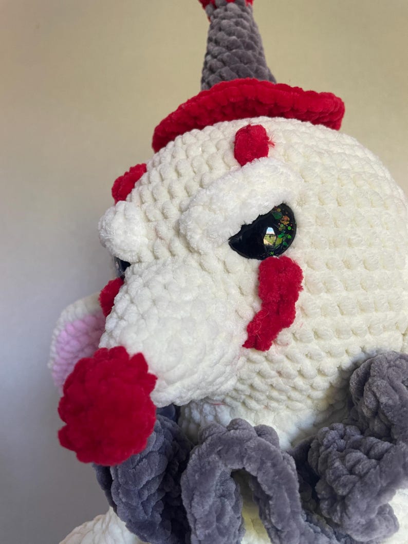 Pennywise Inspired Crochet Mouse, Horror Stuffie, Clown Plush, Horror ...