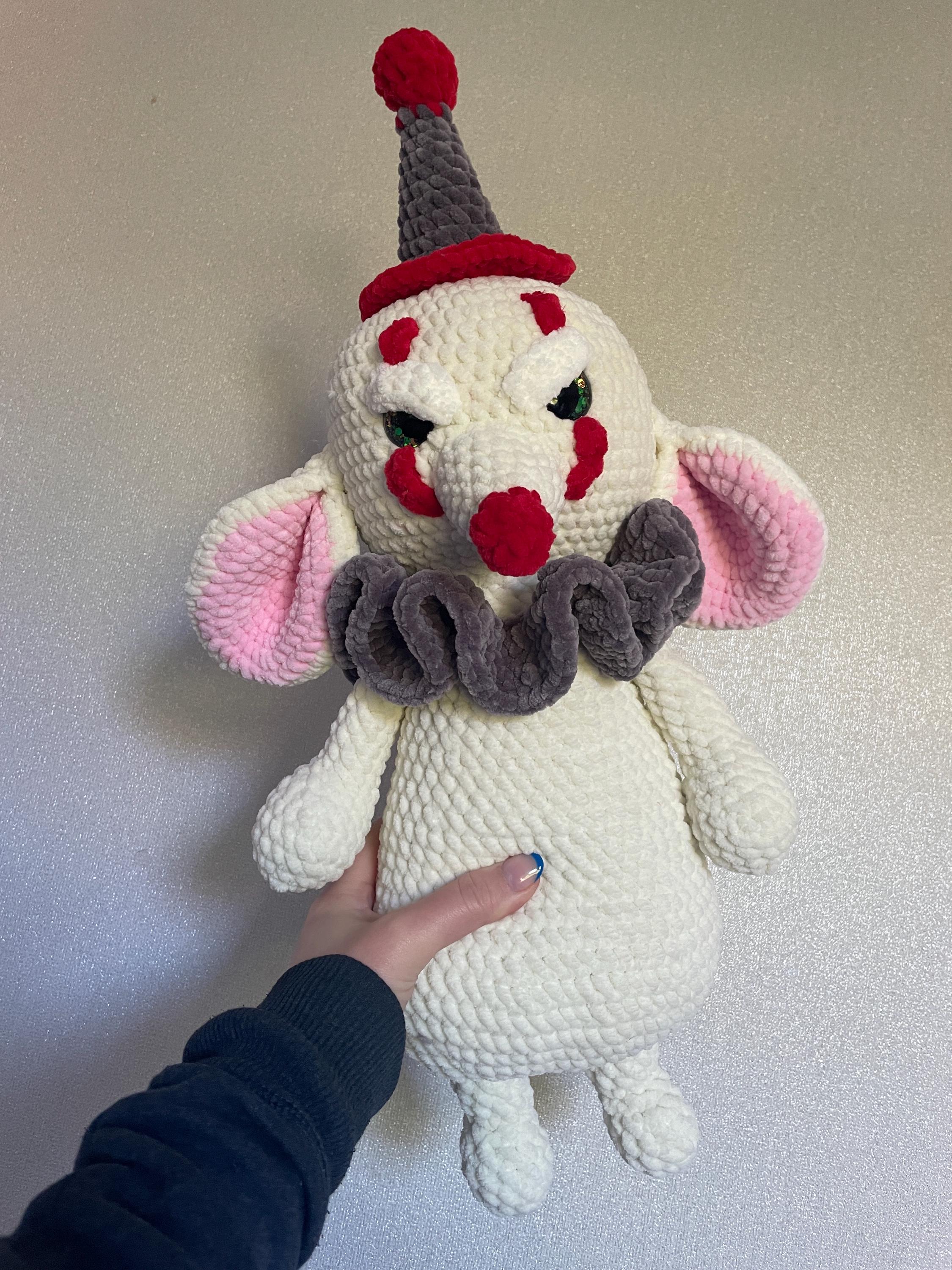 Pennywise Inspired Crochet Mouse, Horror Stuffie, Clown Plush, Horror ...