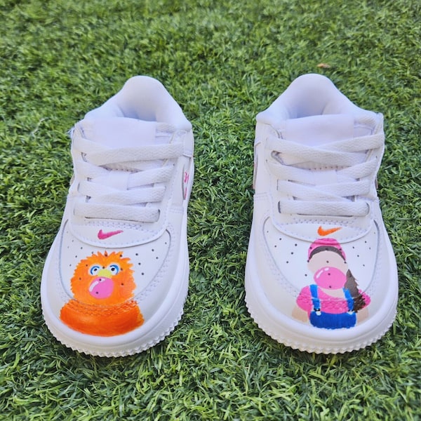 Hand Painted Sneaker - Etsy