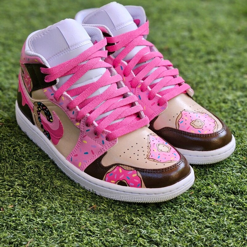 Cartoon Jordan 1 - Etsy