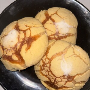 Mexican Conchas | Pan Dulce | Pan De Huevo | Sweet Bread | Authentic ...