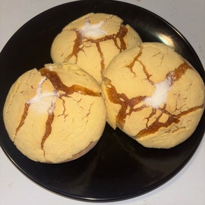 Mexican Conchas | Pan Dulce | Pan De Huevo | Sweet Bread | Authentic ...