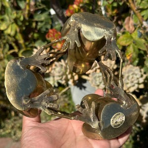 Frog Trio Circle Vintage Brass Crystal Sphere Stand Cute Frogs Large ...