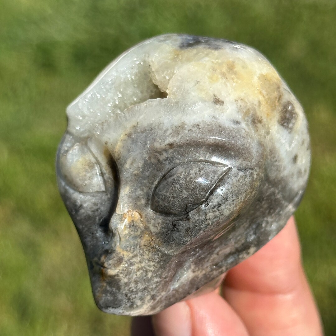 2” Sphalerite Alien Crystal Carved Gemstone Starbeing Ufo ET Skull Uap ...
