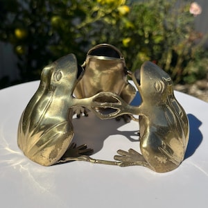 Frog Trio Circle Vintage Brass Crystal Sphere Stand Cute Frogs Large ...