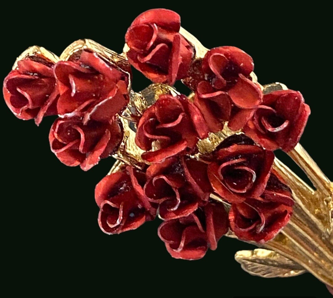 Avon Vintage One Dozen Red Roses Bouquet Brooch Pin Signed DM C ...