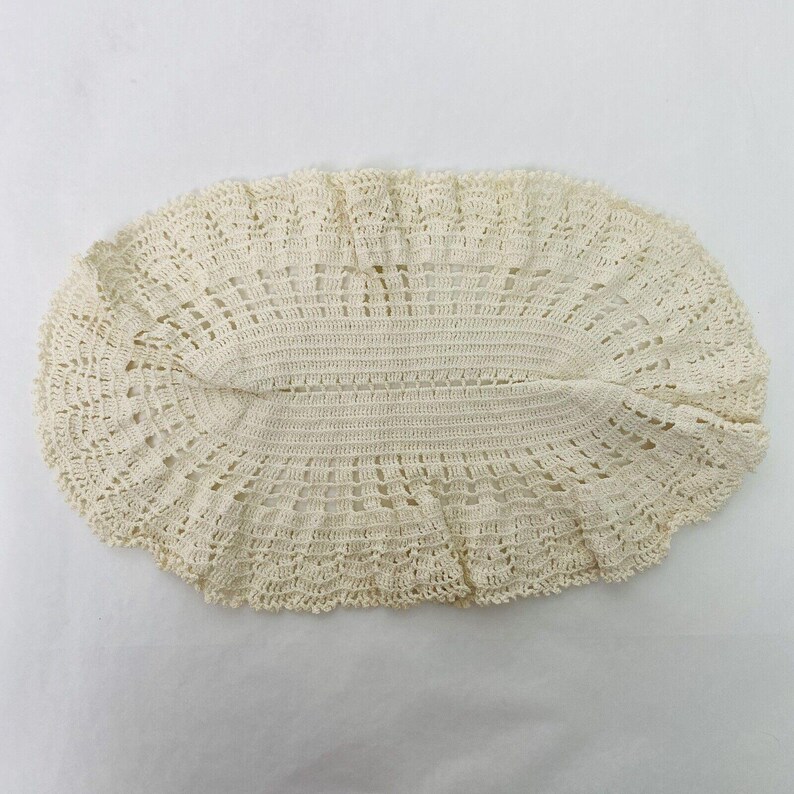 Vintage Doily Doilies Lot Crochet Ecru Round and Oblong Table Decor ...