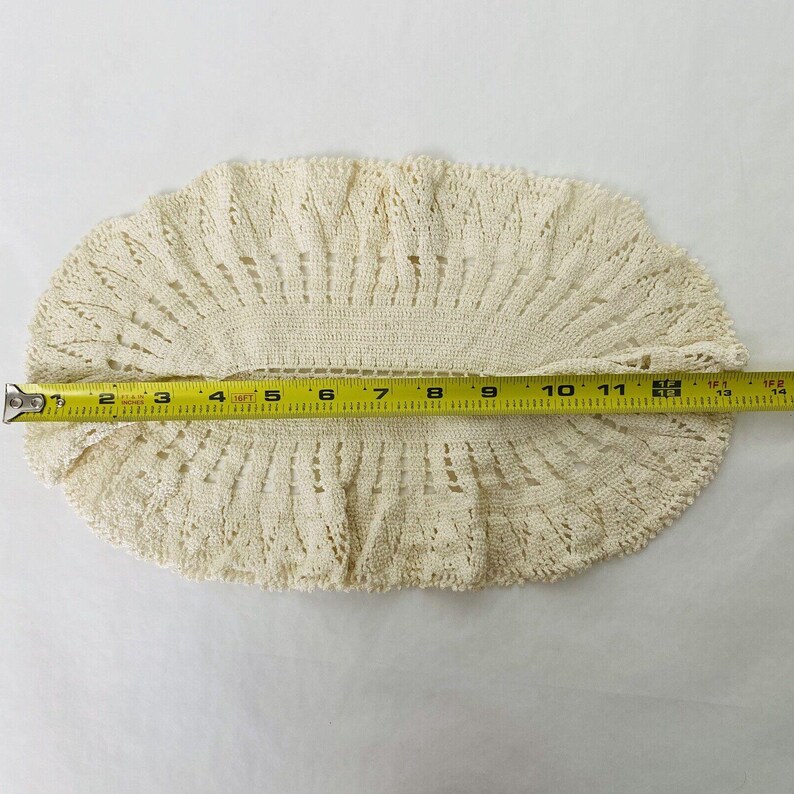 Vintage Doily Doilies Lot Crochet Ecru Round and Oblong Table Decor ...