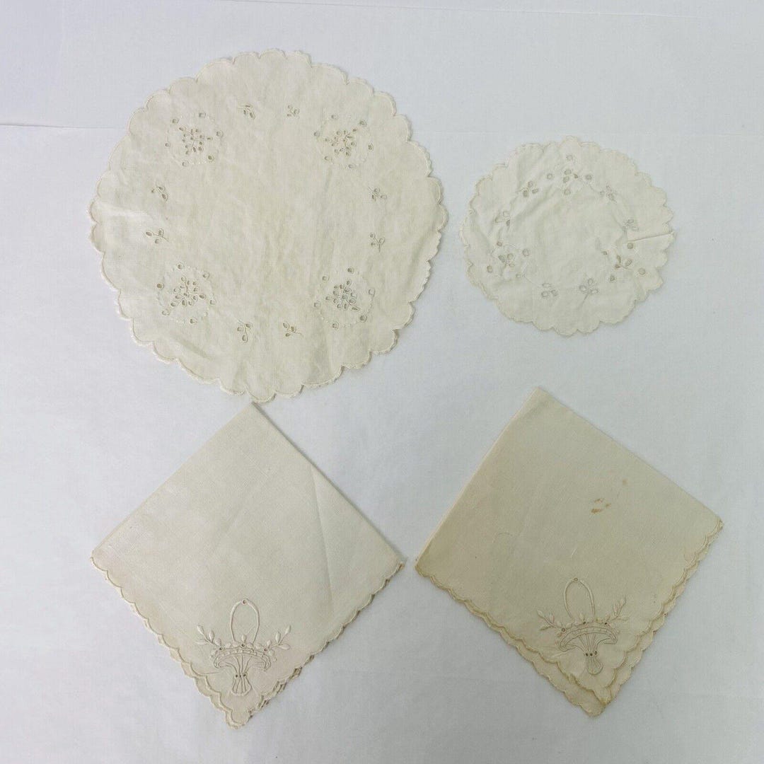 Vintage Embroidered Eyelet Table Napkins Coaster Doily Floral Cloth ...