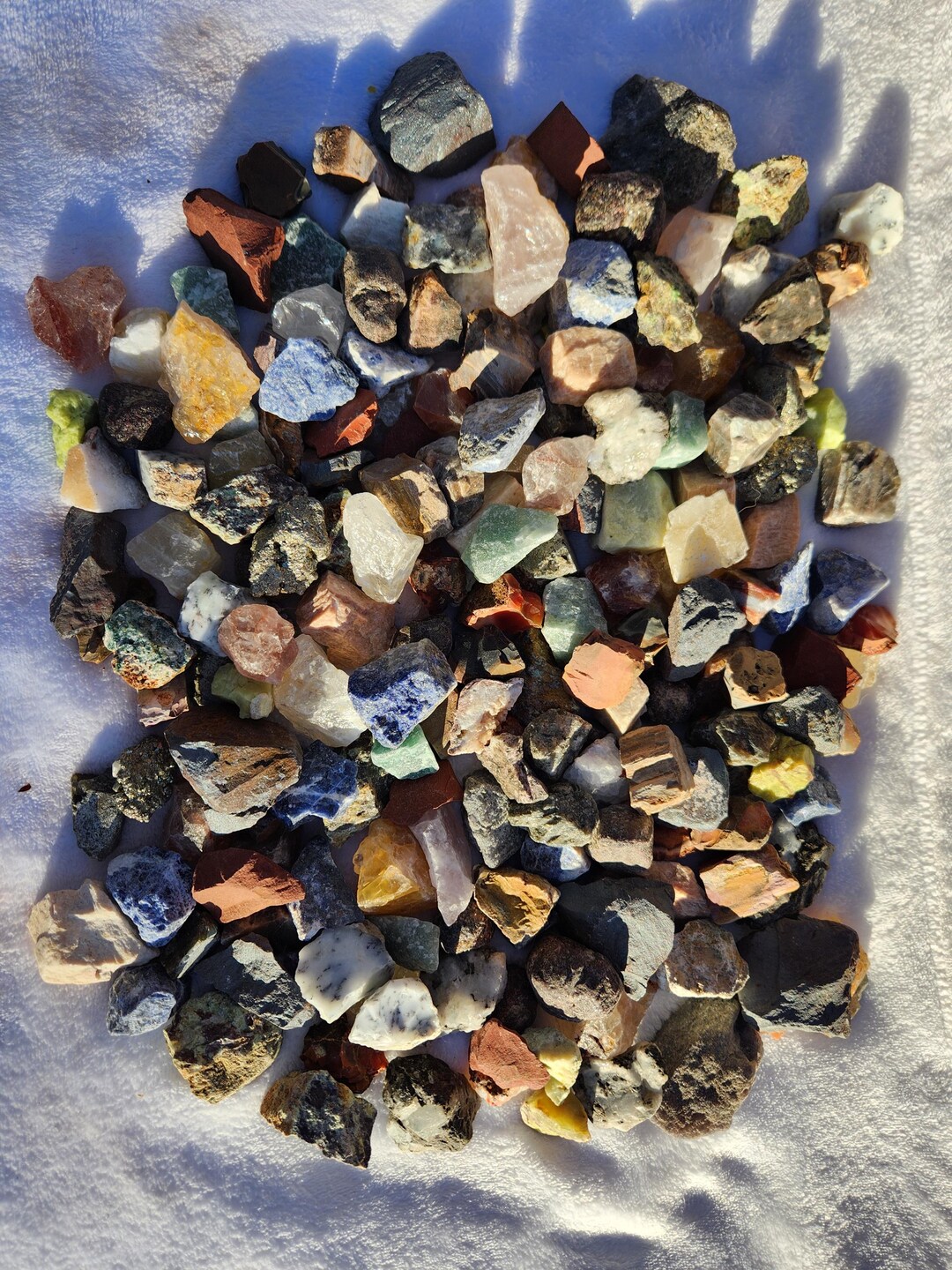 Rough Stone Mix Rough Crystal Mix 4oz (4-6 Pieces) - Etsy