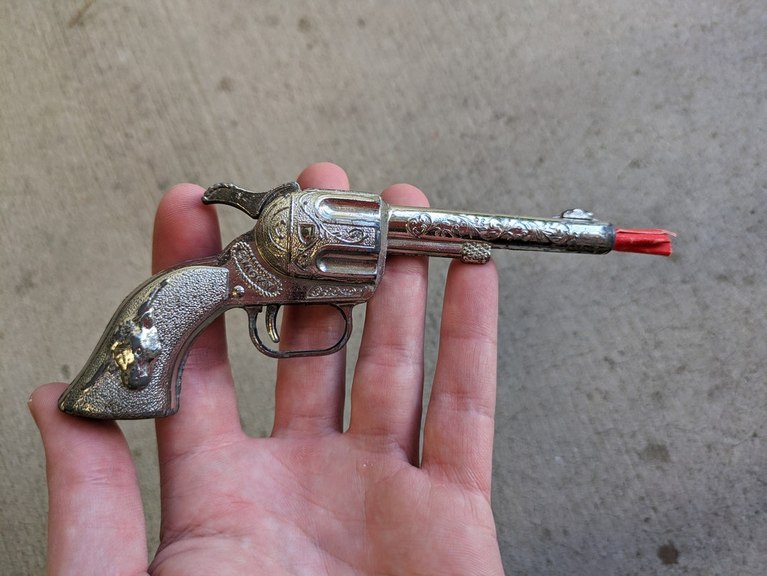 Vintage Hubley Smoky Diecast Toy Cap Gun Single Shot Wild West Six ...