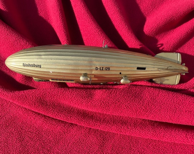 Vintage Pre-war Toy 1935 Hindenburg Zeppelin by Tippco Airship ...