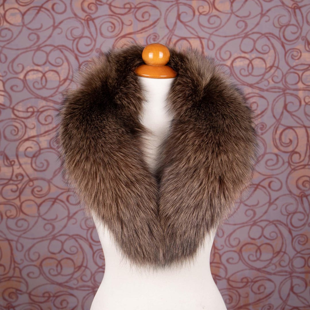 Elegant Real Fox Fur Collar in Brown With a Detachable Design - Etsy