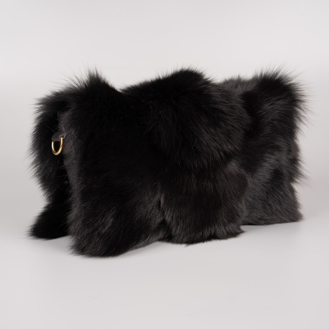 Luxurious Adjustable-strap Crossbody Bag in Black Fox Fur With ...