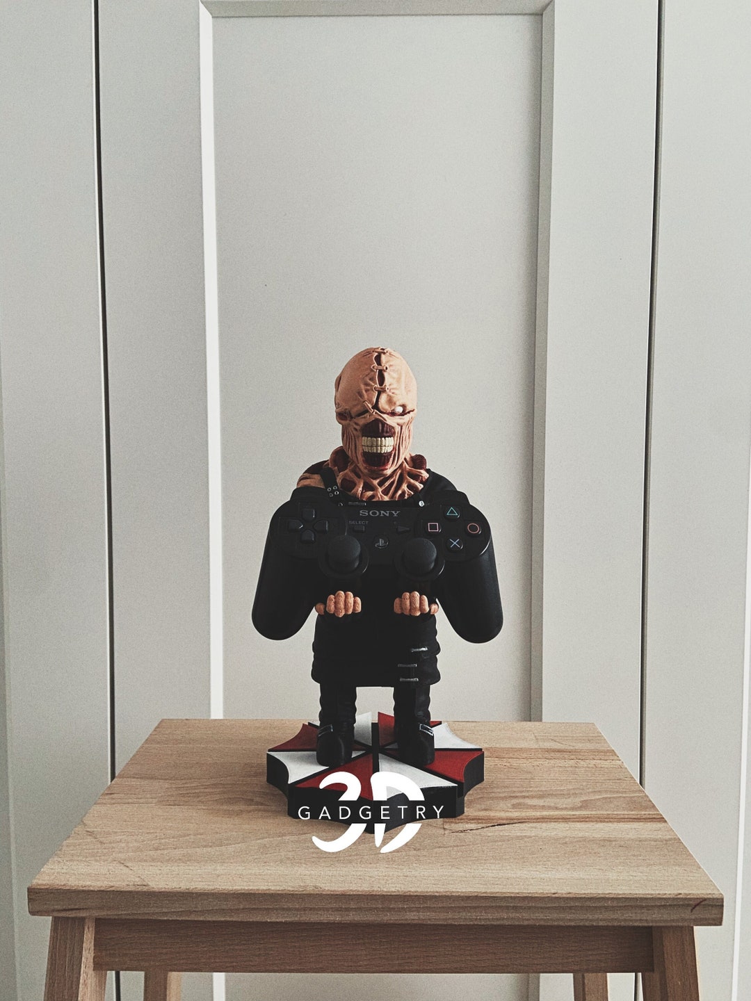 Resident Evil Nemesis Controller 11.8' , Phone Stand Controller , Phone ...