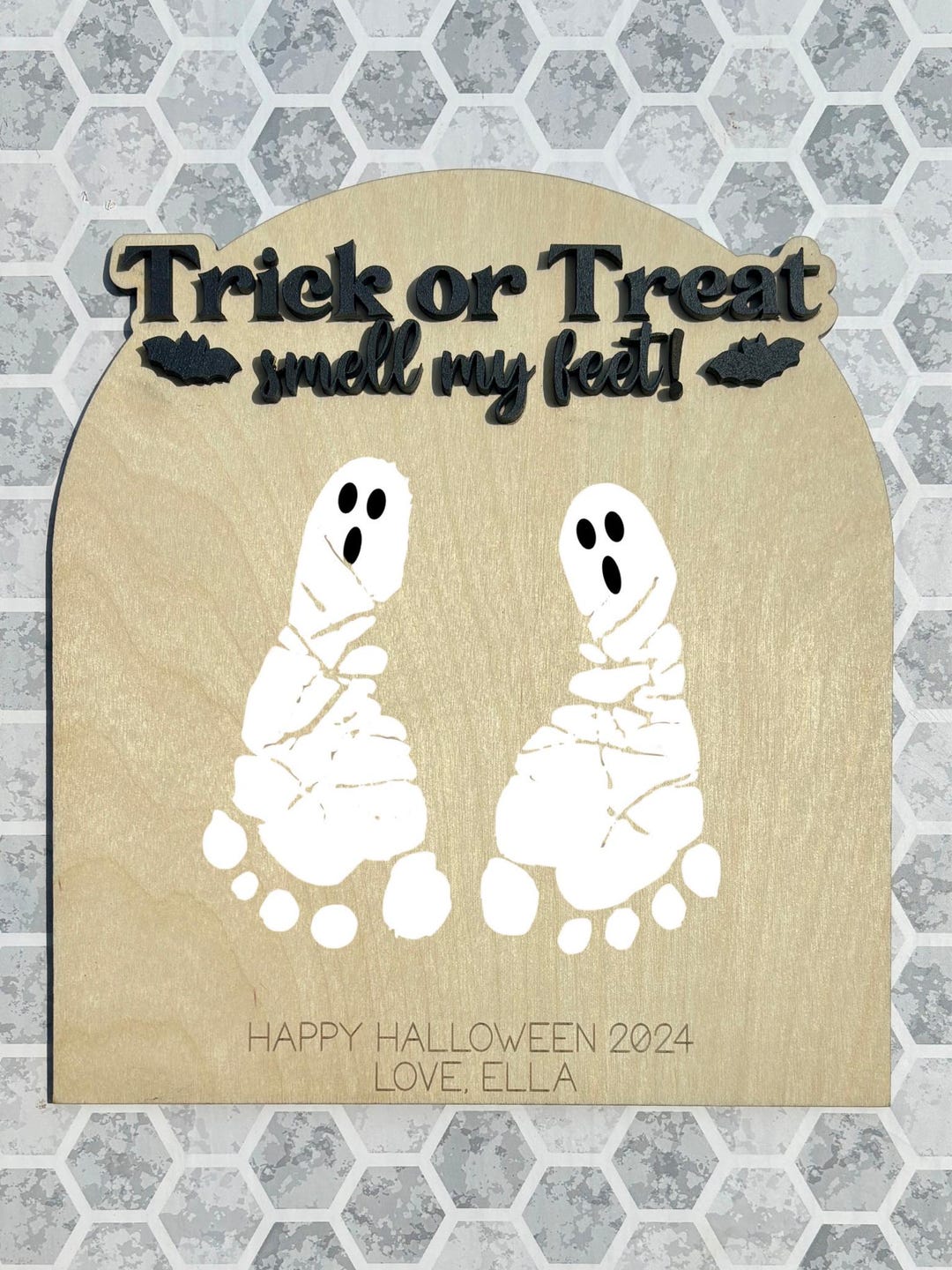 Trick or Treat Smell My Feet Footprint Sign | Halloween Foot / Hand ...
