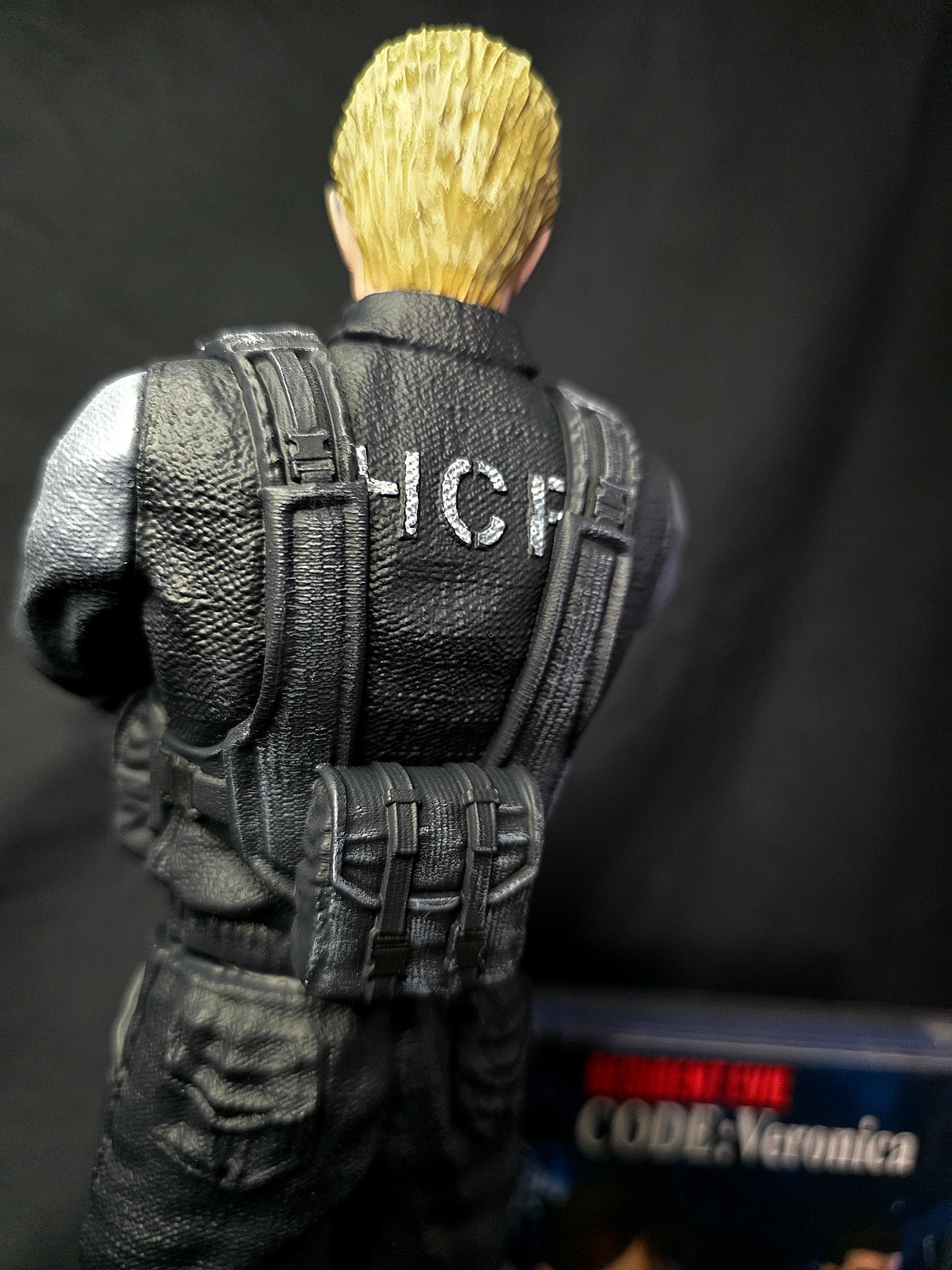 16 Albert Wesker Code Veronica Statue Etsy 8138