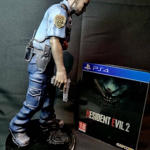 Resident Evil 2 Marvin Branagh Figure 1/6 W/ Base - Etsy
