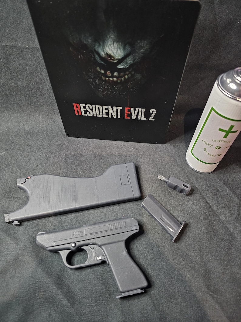 Resident Evil 2 First Aid Spray and Matilda 1:2 Scale Prop - Etsy UK