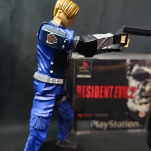 Resident Evil 2 Leon Kennedy Low Poly Series - Etsy