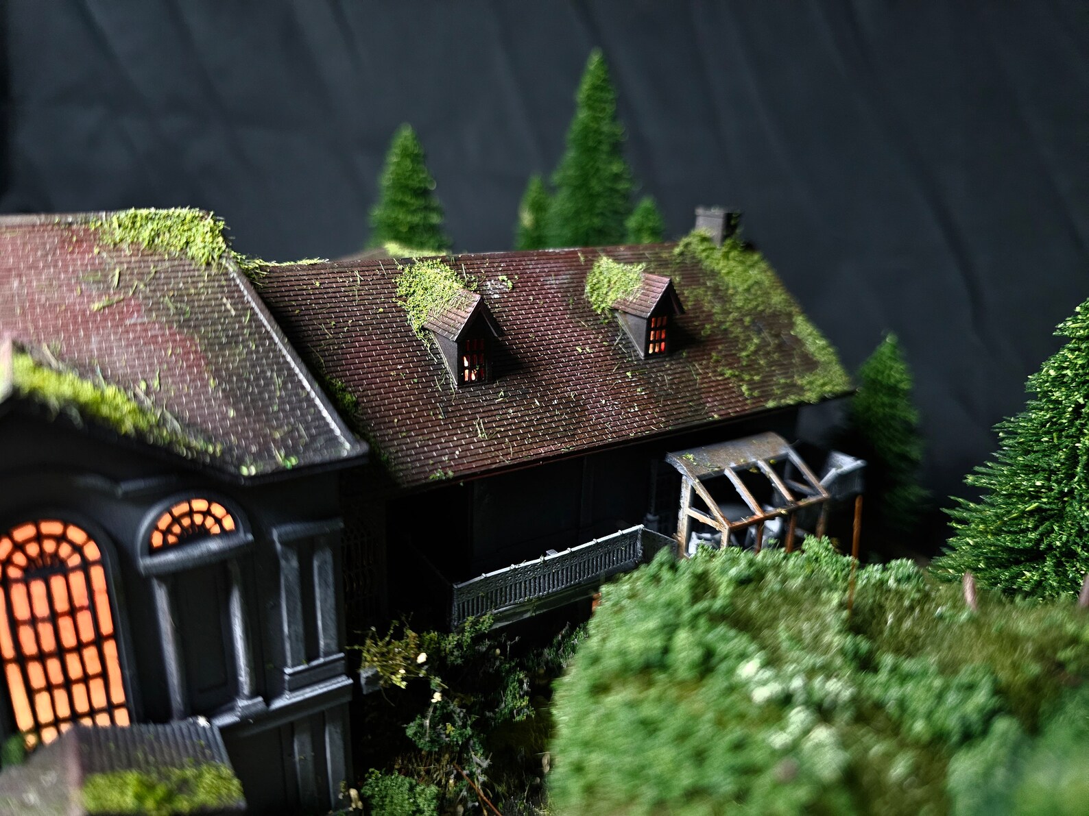Resident Evil Spencer Mansion With Lights LTD Numbers Worldwide - Etsy