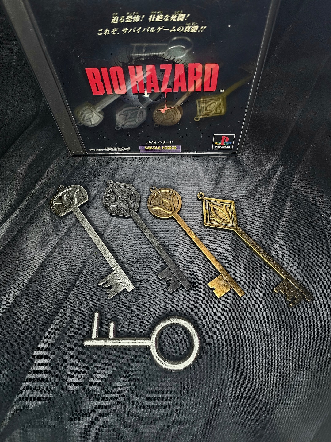 Resident Evil Mansion Keys (1996) (set of 5) 1:1 Prop Replica - Etsy