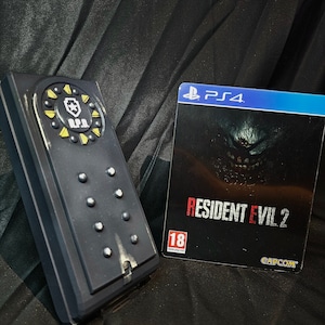 Resident Evil 2 Portable Tresor 1:1 prop - Etsy.de