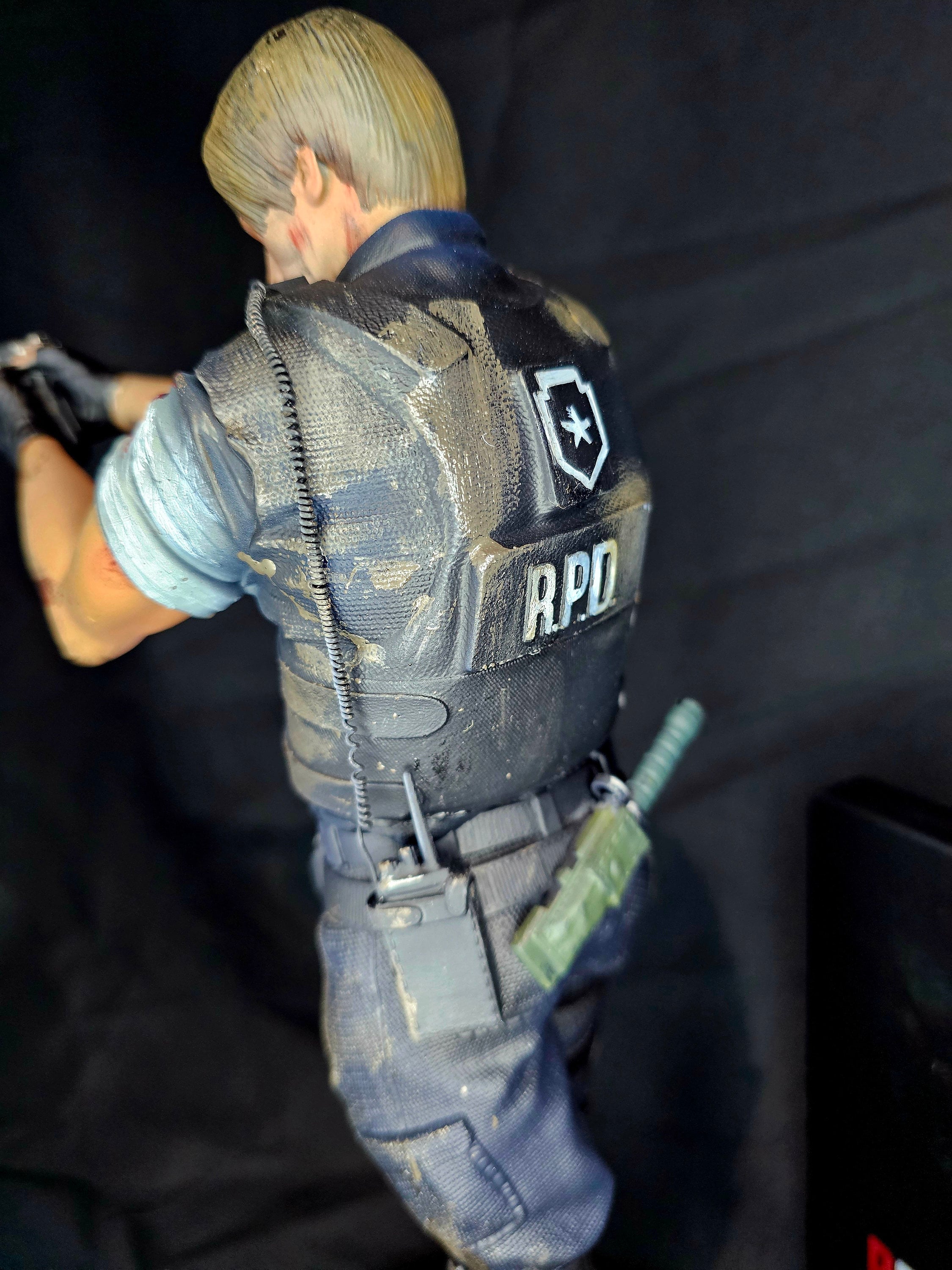 Resident Evil 2 RPD Leon Kennedy 1/6 - Etsy