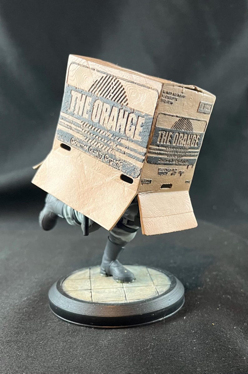 Figurine Solid Snake (Metal Gear Solid 1) – 13 cm – édition “The Orange ...