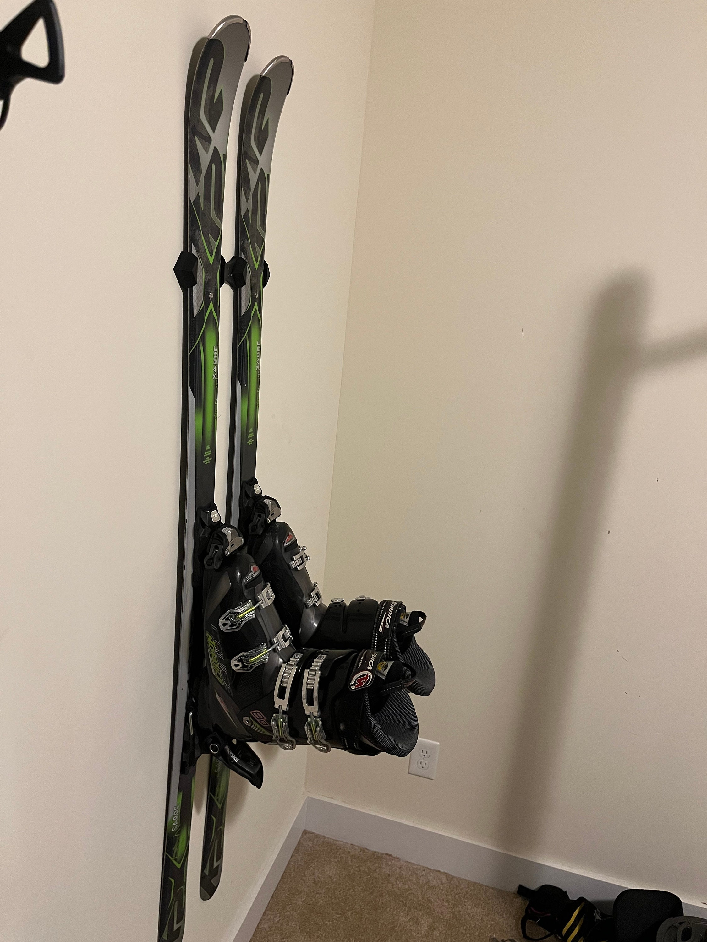 Adjustable Ski Wall Mount - Etsy