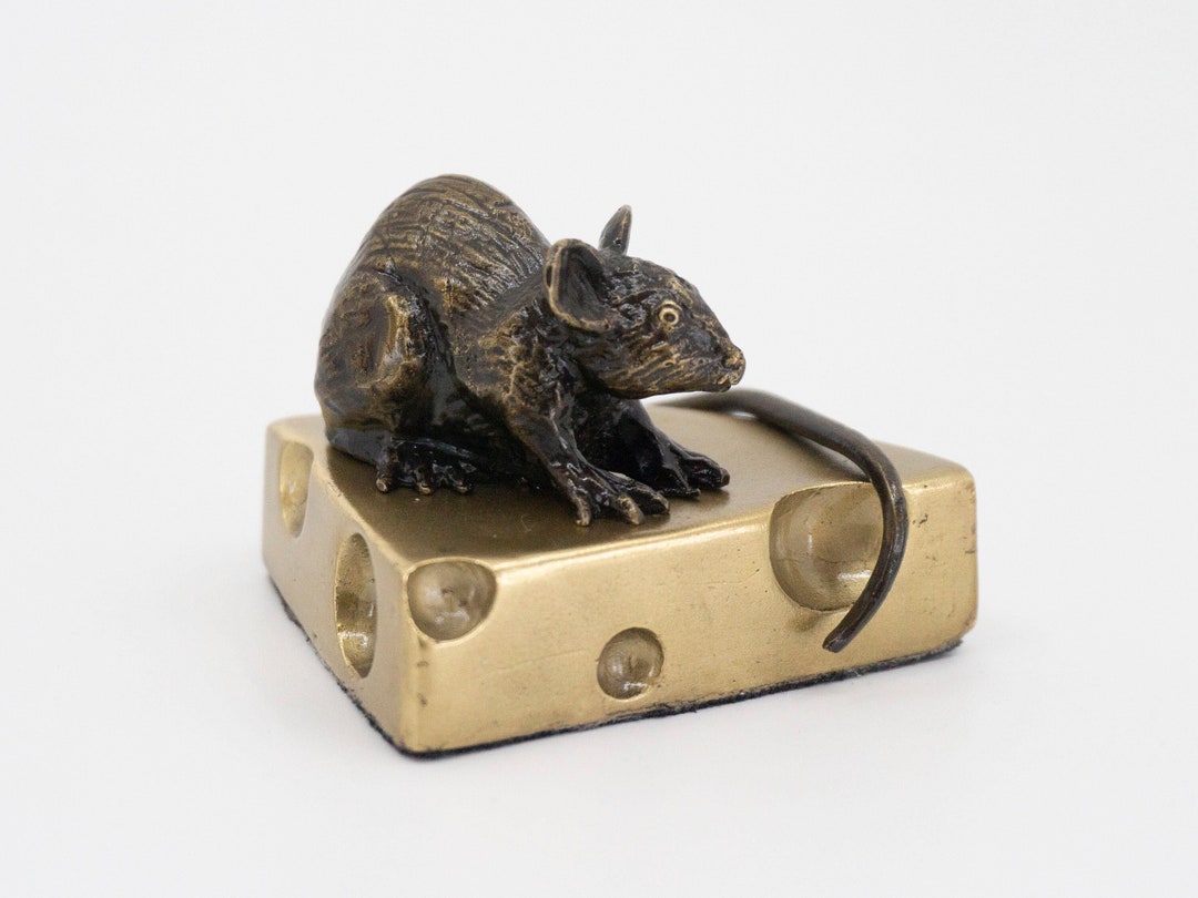 Bronze Mouse Sculpture | Small Mouse on a Block of Cheese | Cute ...