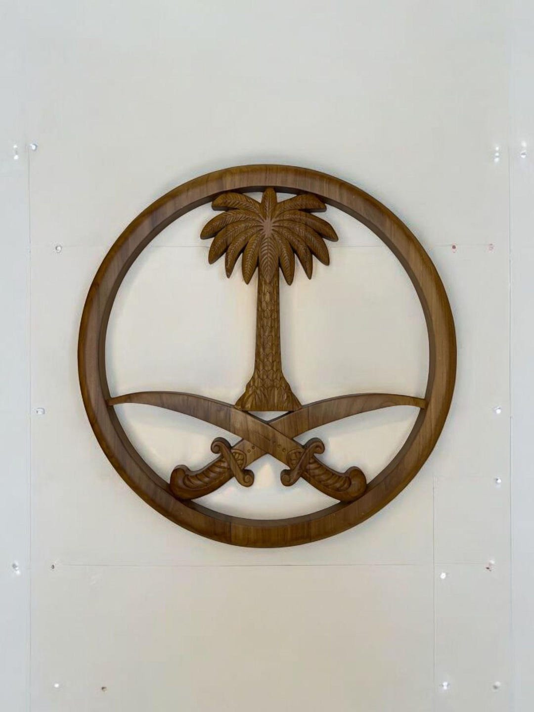 Wooden Saudi Emblem Wall Art | Palm Tree & Swords Wall Hanging ...