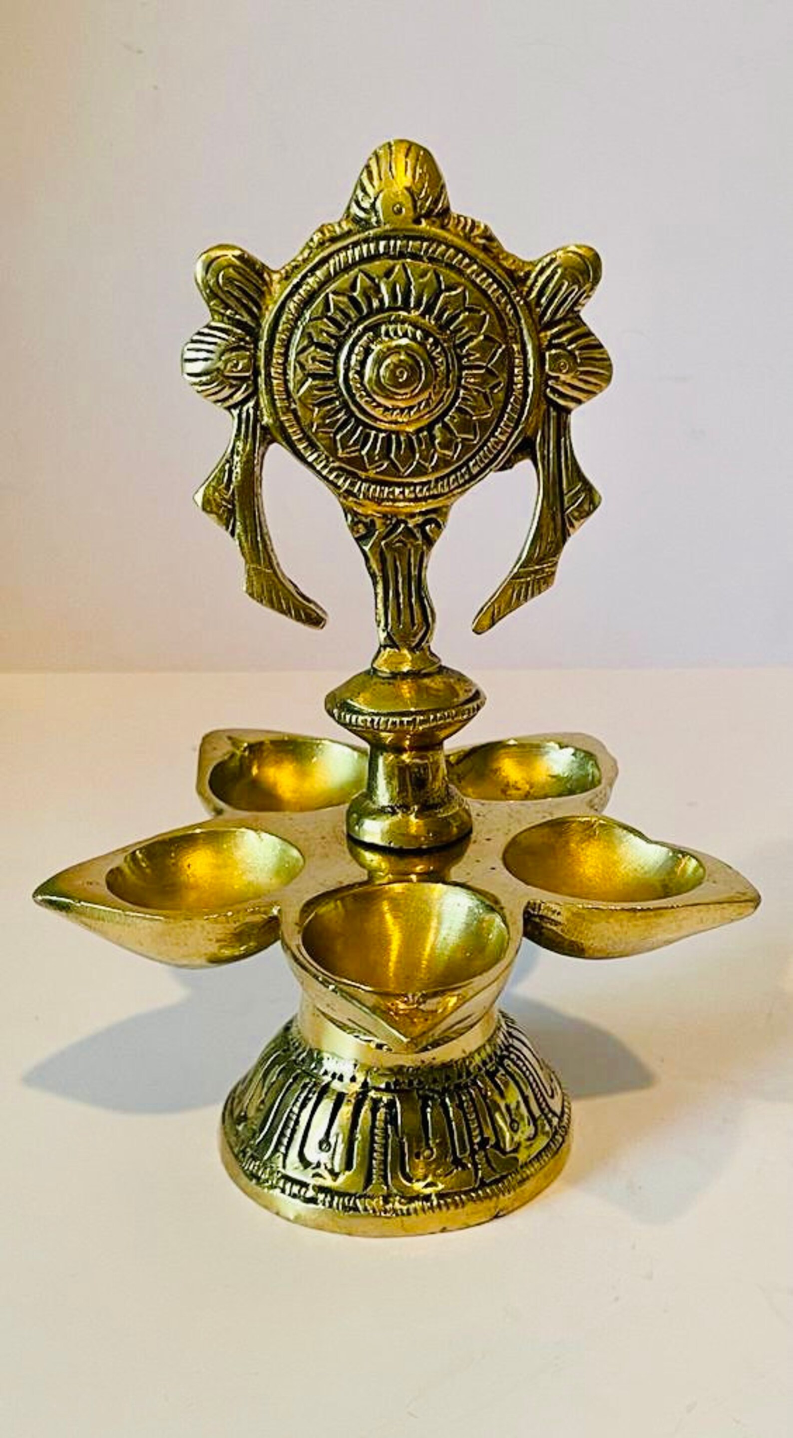 Brass Perumal Sangu Chakra Kuthu Vilakku Standing Oil Lamps - Etsy