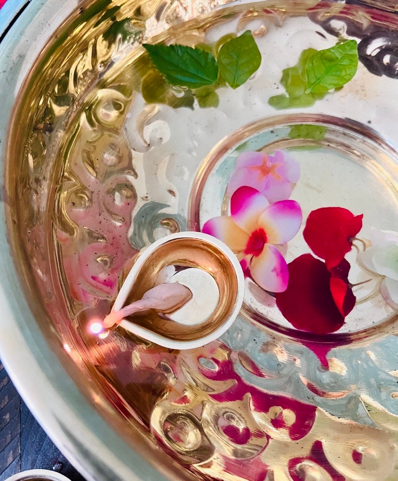 Floating Metal Diyas (set of 4) - Diwali Festive Decor - Etsy