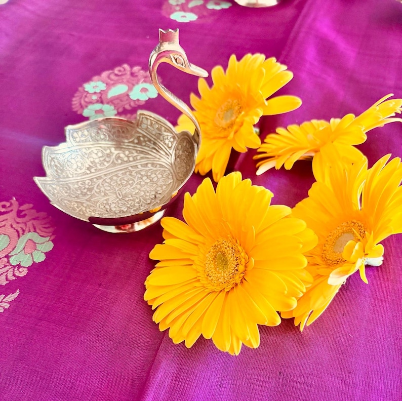 Stylish Brass Swan Nut Bowl | Trendy Nut Bowl | Navratri Gifts ...