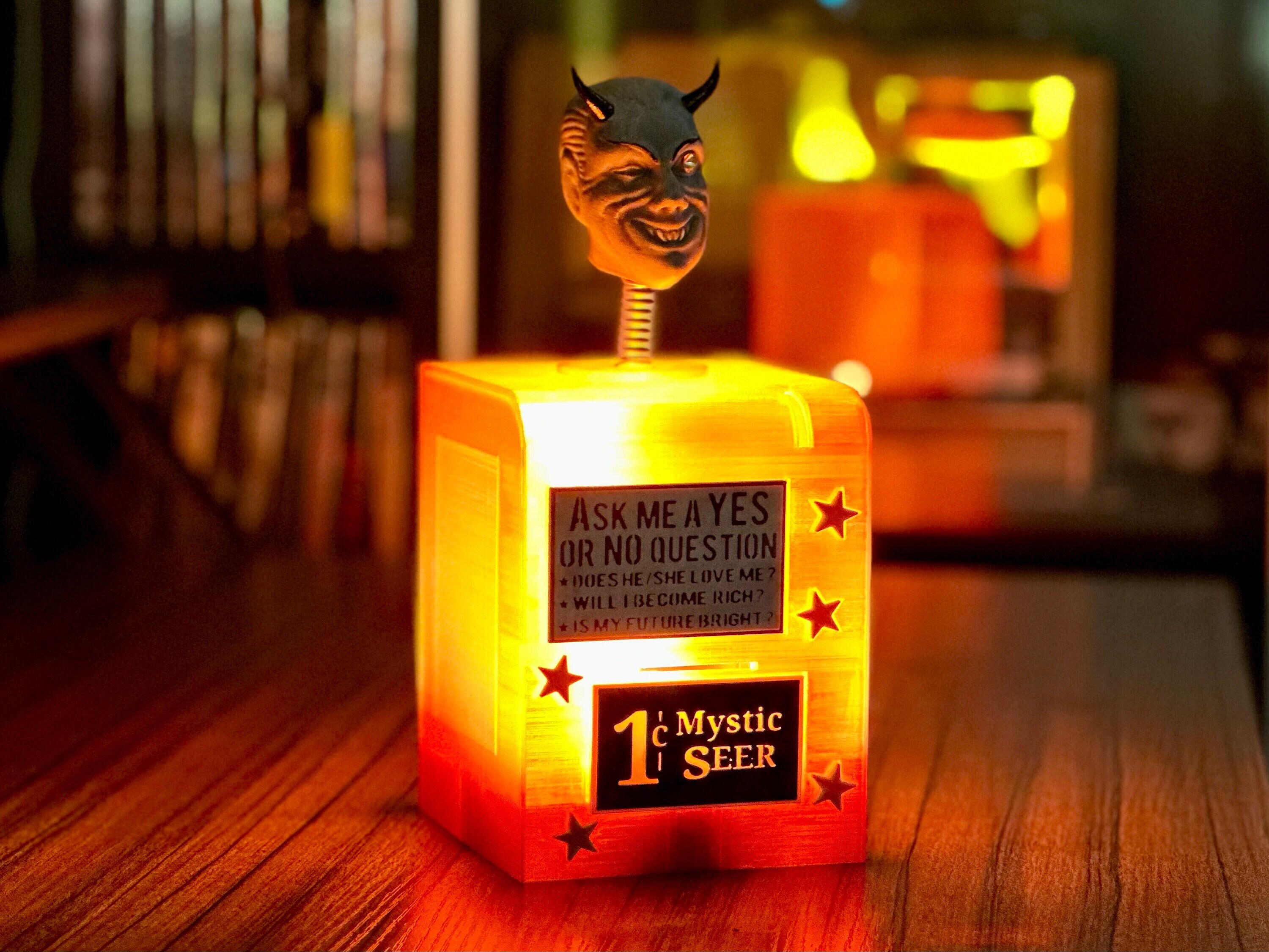 The Twilight Zone Mystic SEER LED Lamp Light - Free Shipping! - Movie ...