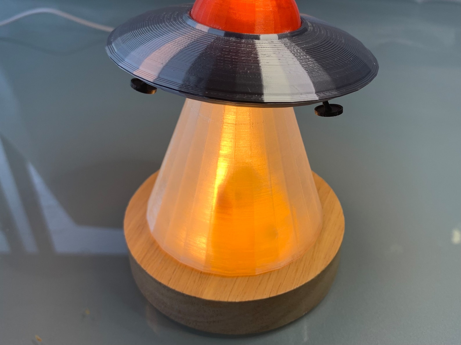 Super Cute 50's Style Retro UFO LED Lamp Ready to Invade - Etsy