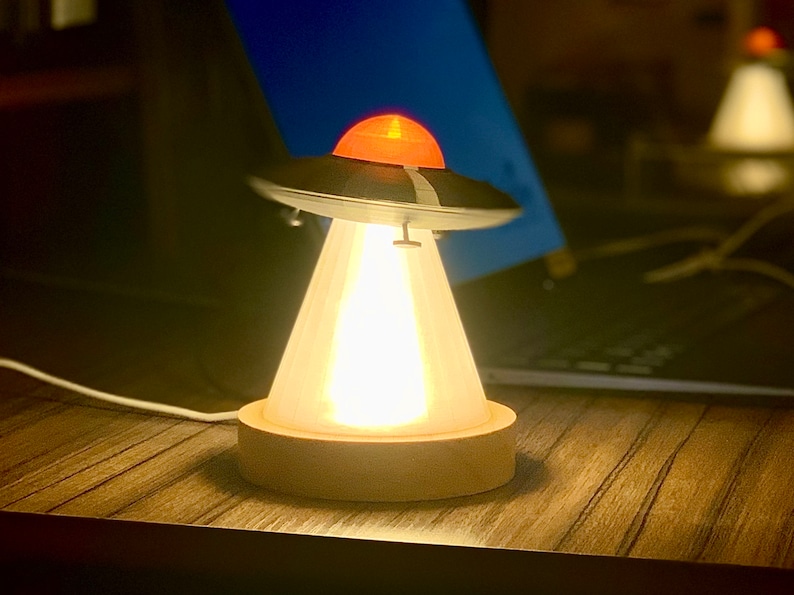Super Cute 50's Style Retro UFO LED Lamp Ready to Invade - Etsy
