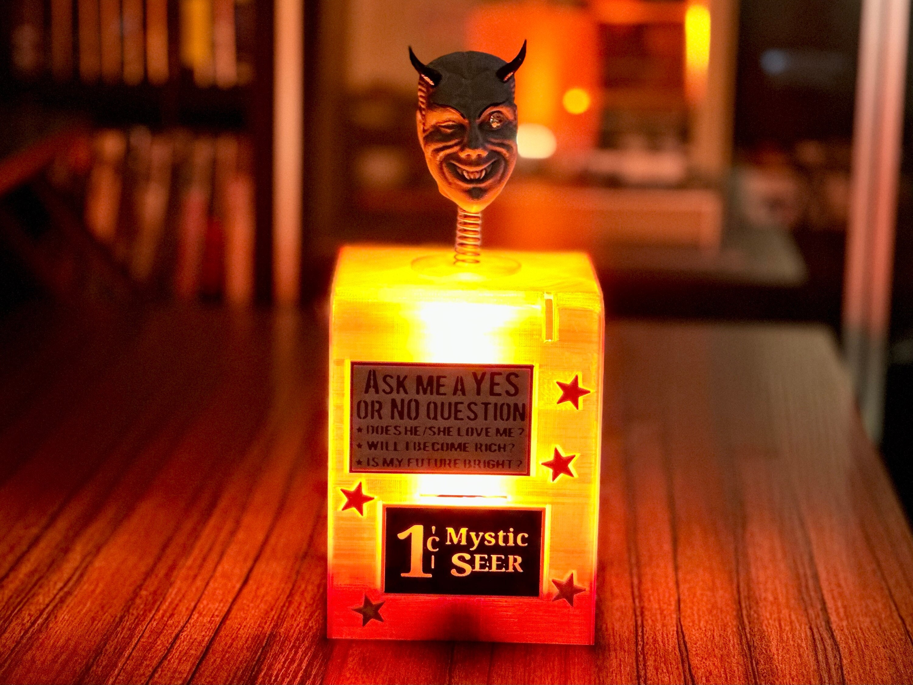 The Twilight Zone Mystic SEER LED Lamp Light - Free Shipping! - Movie ...