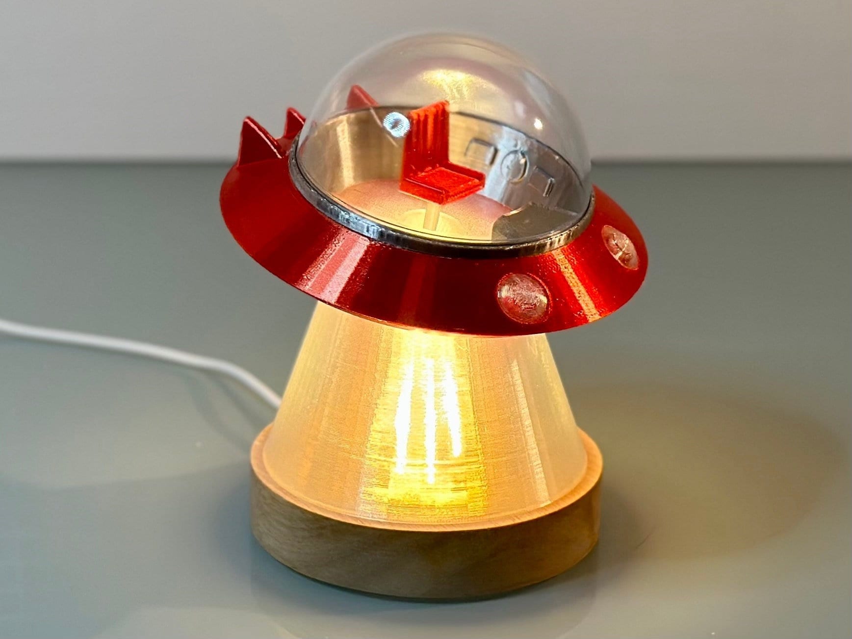 UFO Alien Spaceship Light | Lamp - Free Shipping! -- Handmade Original ...
