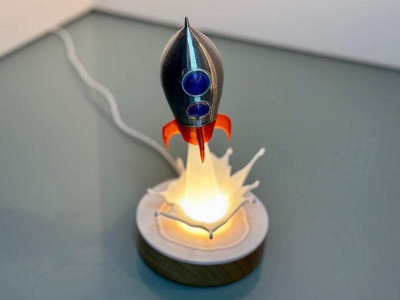 Retro Futuristic Rocket Space Ship / Spaceship LED Lamp - Free Shipping ...
