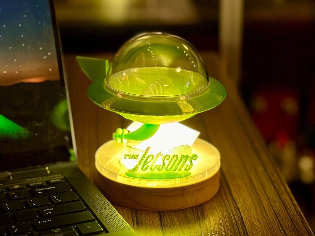 Jetsons Retro Futuristic Flying Car Lamp - LED Light - FREE SHIPPING ...