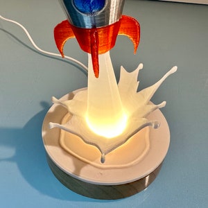 Retro Futuristic Rocket Space Ship / Spaceship LED Lamp - Free Shipping ...