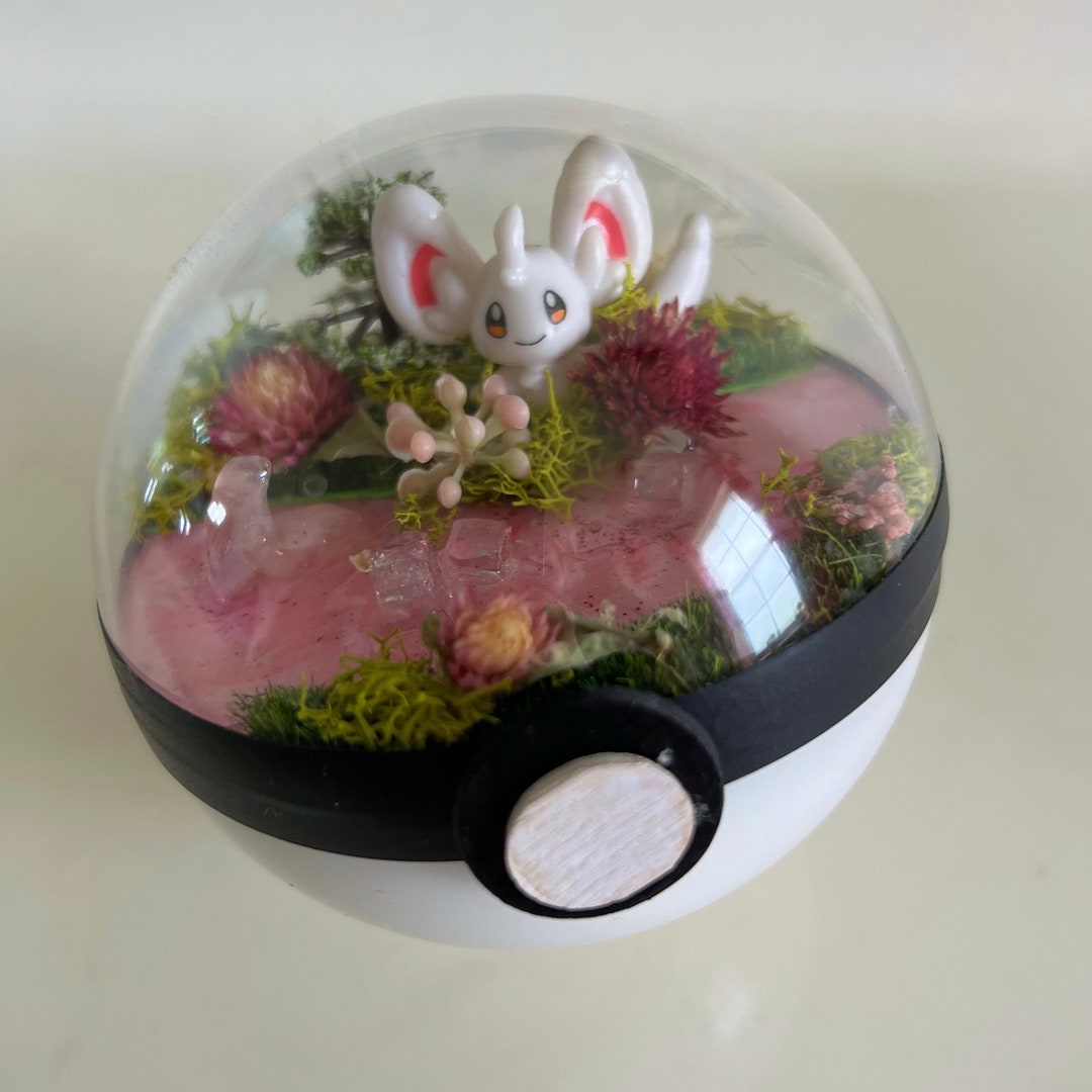 Pokémon Ball Terrarium, Handmade Miniature Pokeball Diorama, Poke Ball ...