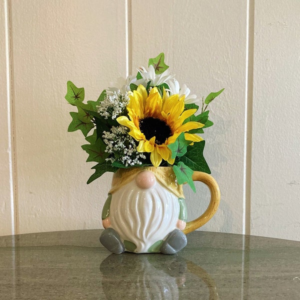 Gnome Centerpiece - Etsy